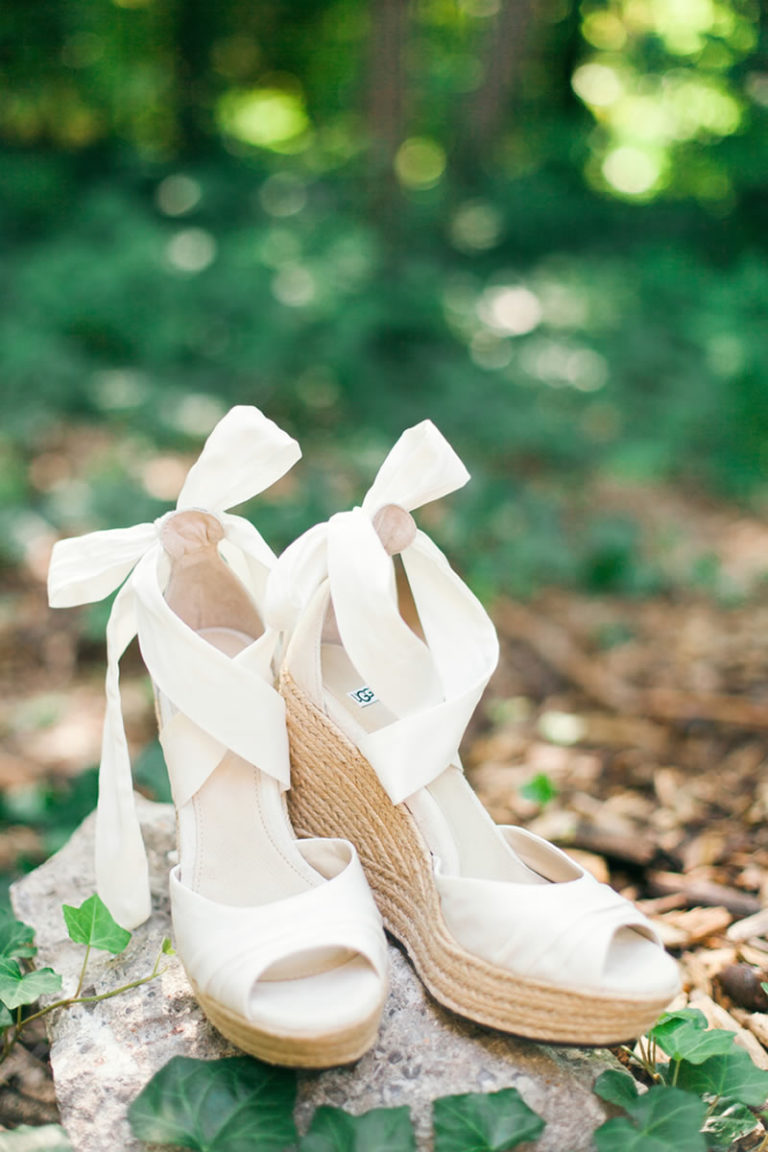 Ideas para los zapatos de la novia en una boda de playa : Fiancee Bodas