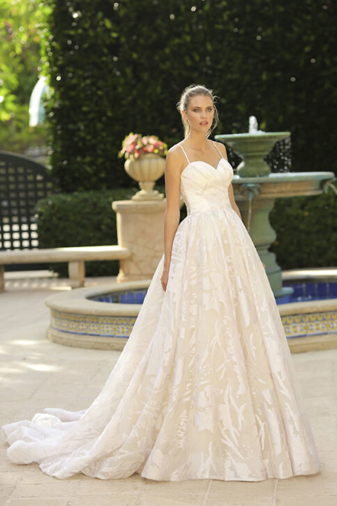 Randy Fenoli colección novias 2021 : Fiancee Bodas