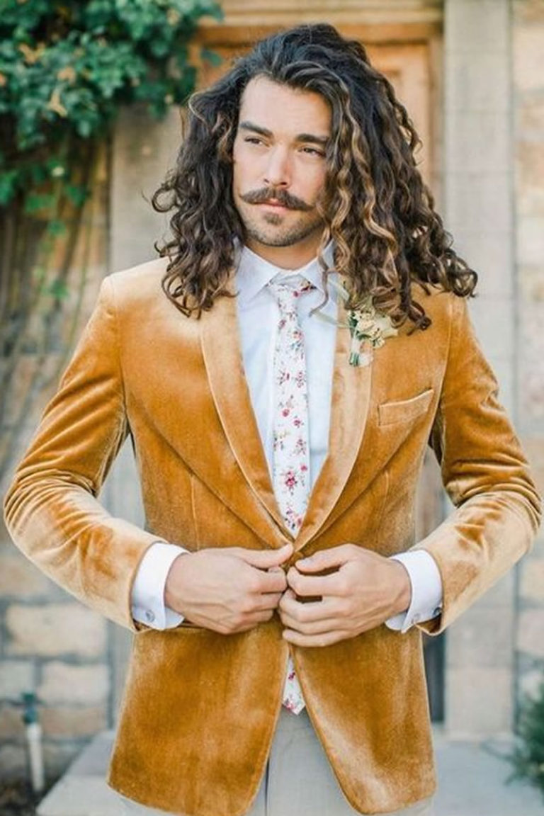 ¡Adiós a los trajes negros! 30 trajes de colores para novios modernos ...