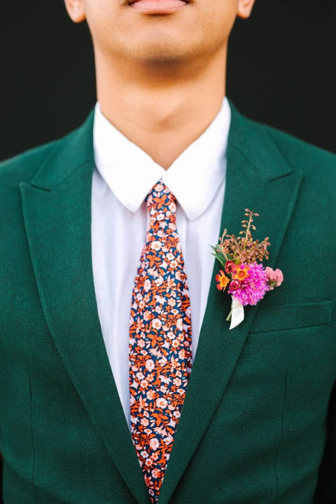 ¡Adiós a los trajes negros! 30 trajes de colores para novios modernos ...