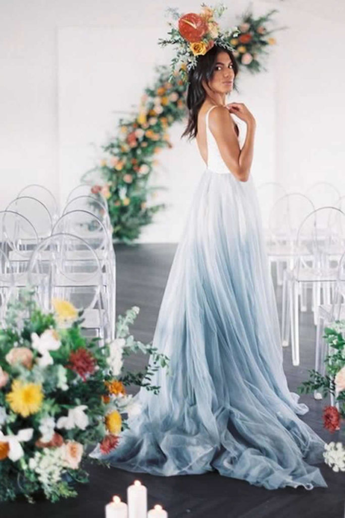 Hermosos vestidos de novia en color azul para hacer toda una ...