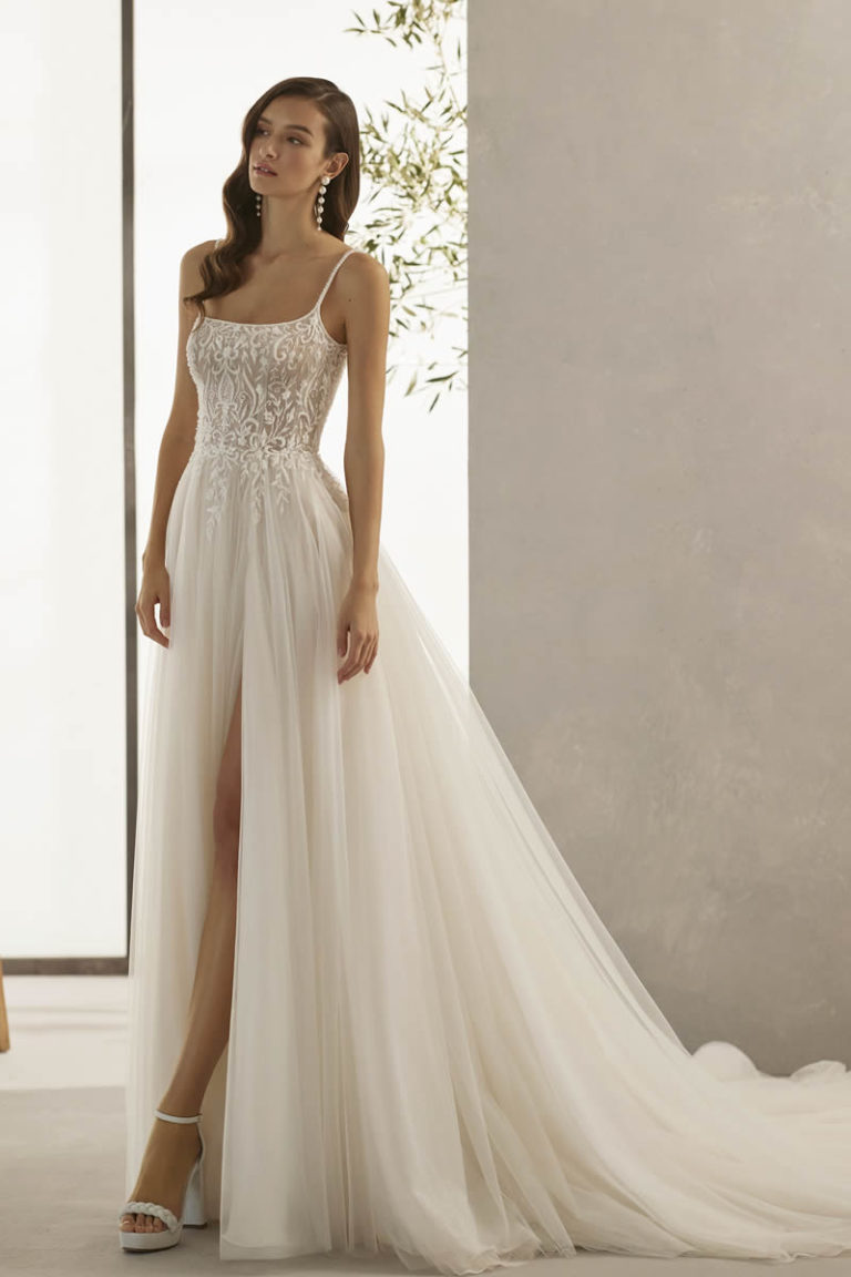 Rosa Clará Soft colección novias 2025 : Fiancee Bodas